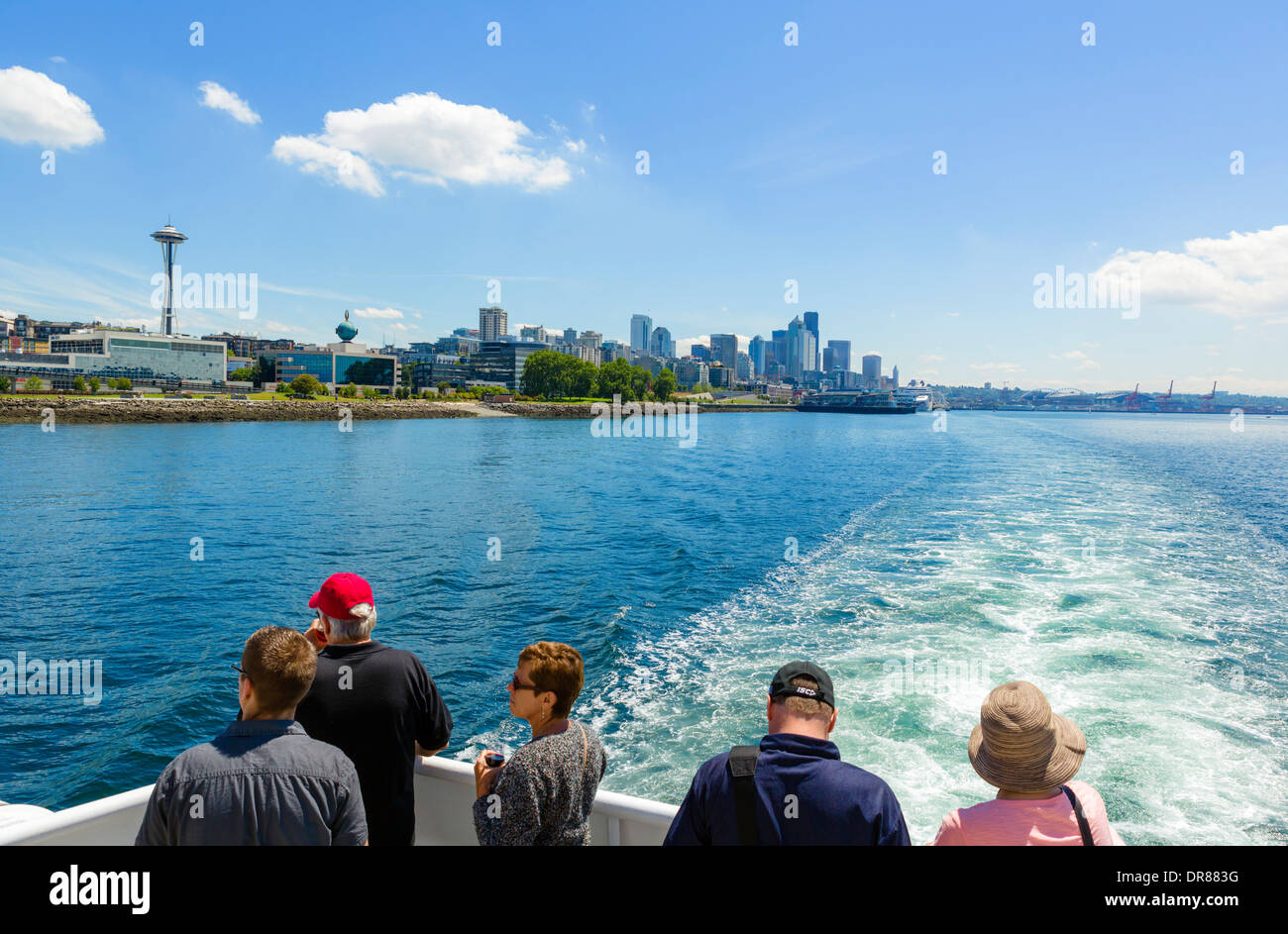 Downtown skyline from an Argosy harbor cruise round Puget Sound ...