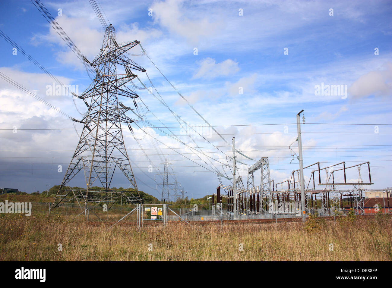 A landscape view of an Electrical pylon connected to the grid Stock ...