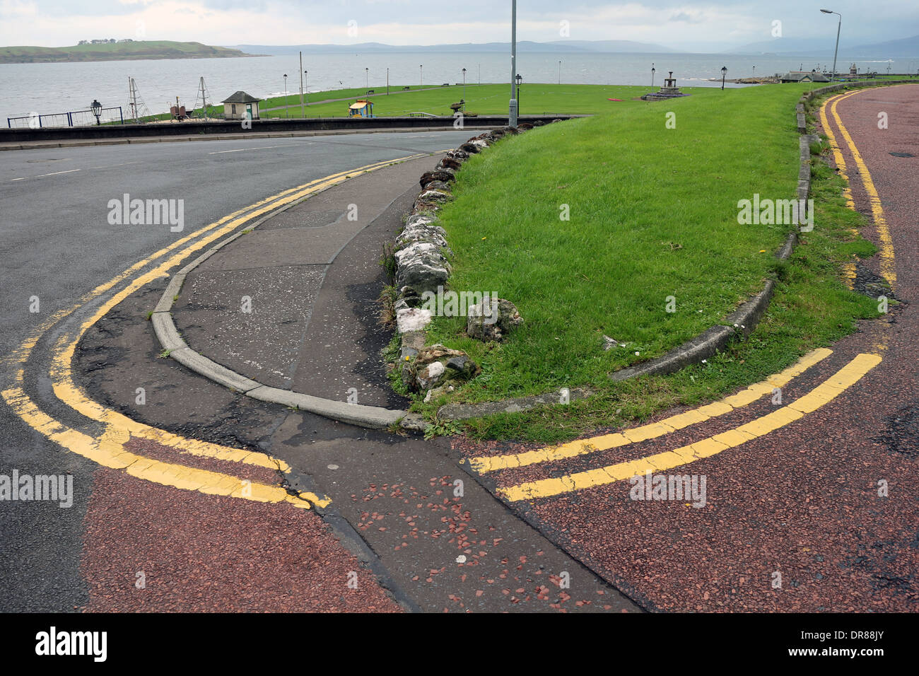 Promenade on seafront - Largs - North Ayrshire - Scotland - UK Stock ...
