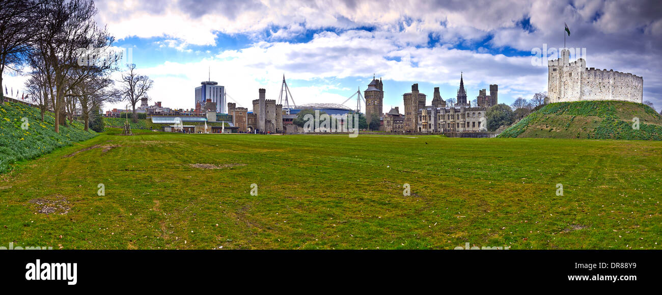 Motte and bailey castle cardiff hi-res stock photography and images - Alamy