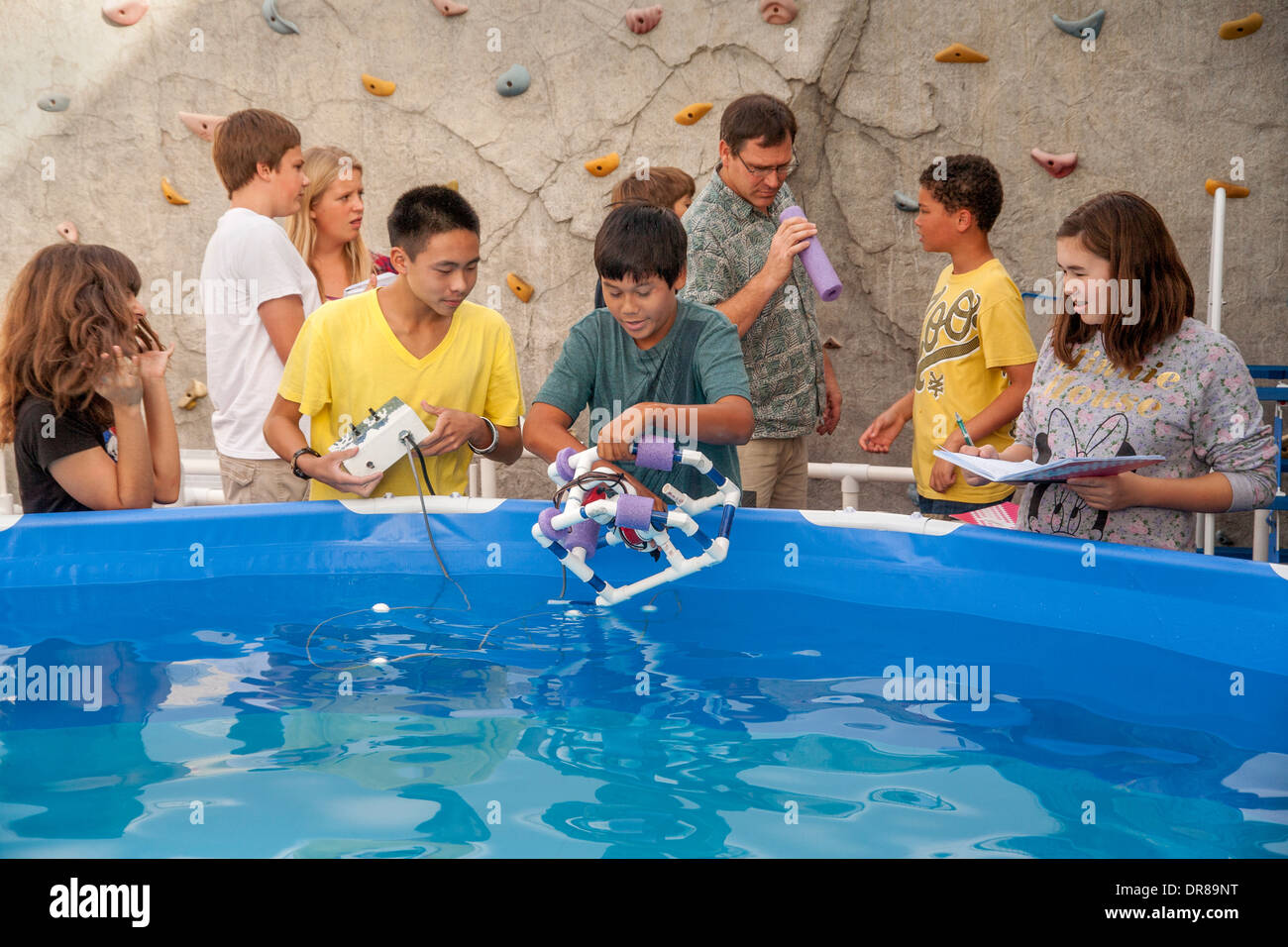 Teaching pool hi-res stock photography and images - Alamy