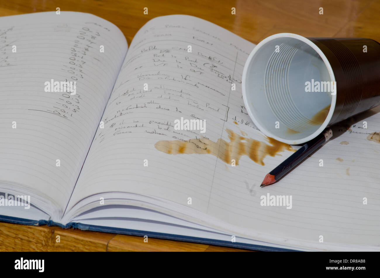 Cup of spilt coffee hi-res stock photography and images - Alamy