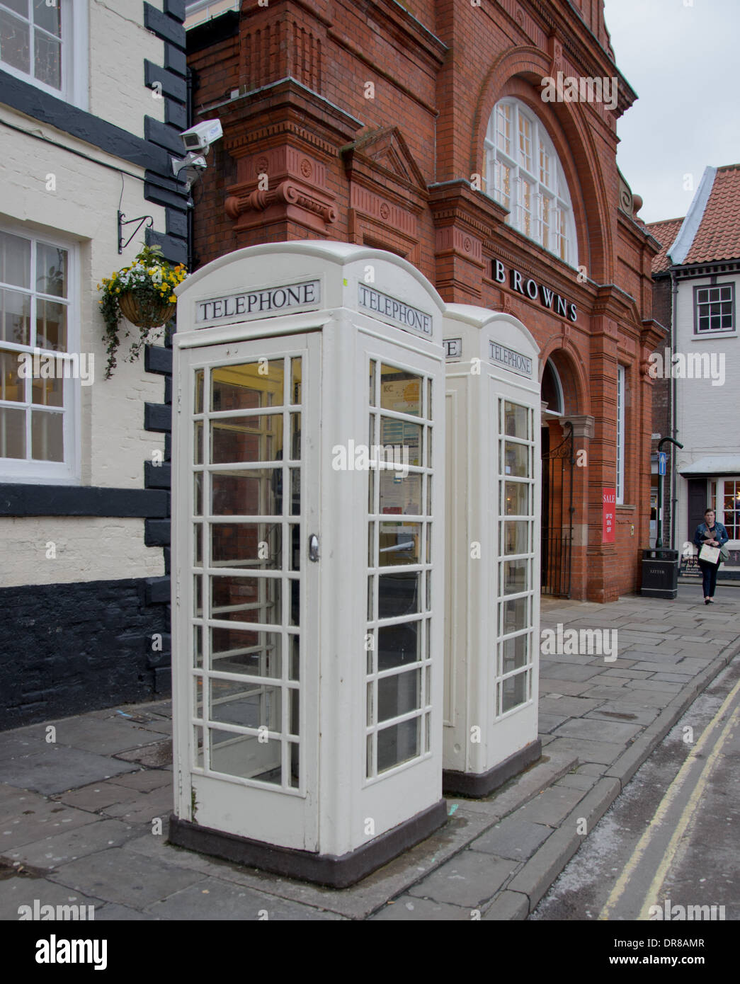 Hull telephone box hi-res stock photography and images - Alamy
