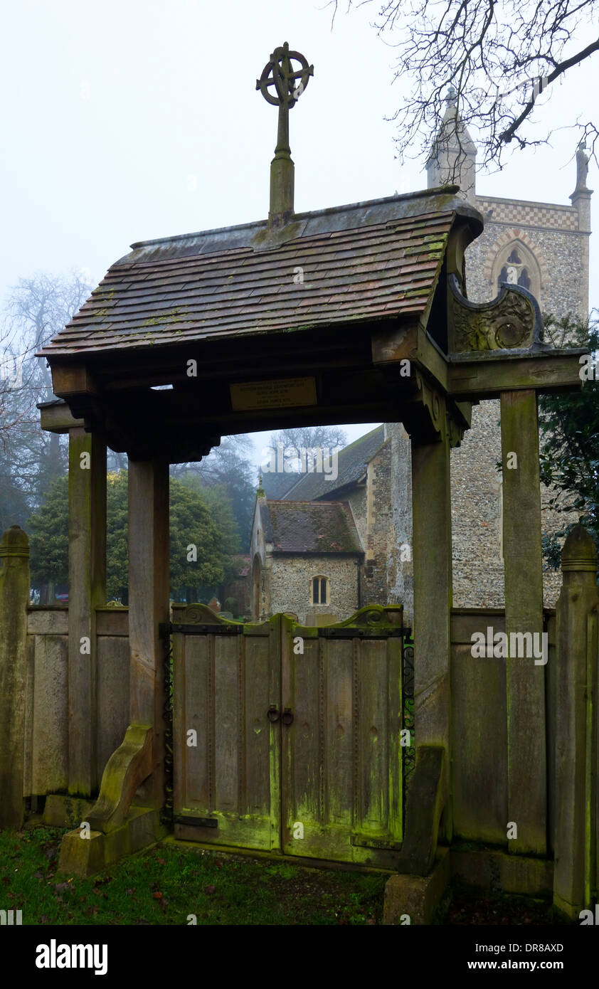 Church gate hi-res stock photography and images - Alamy