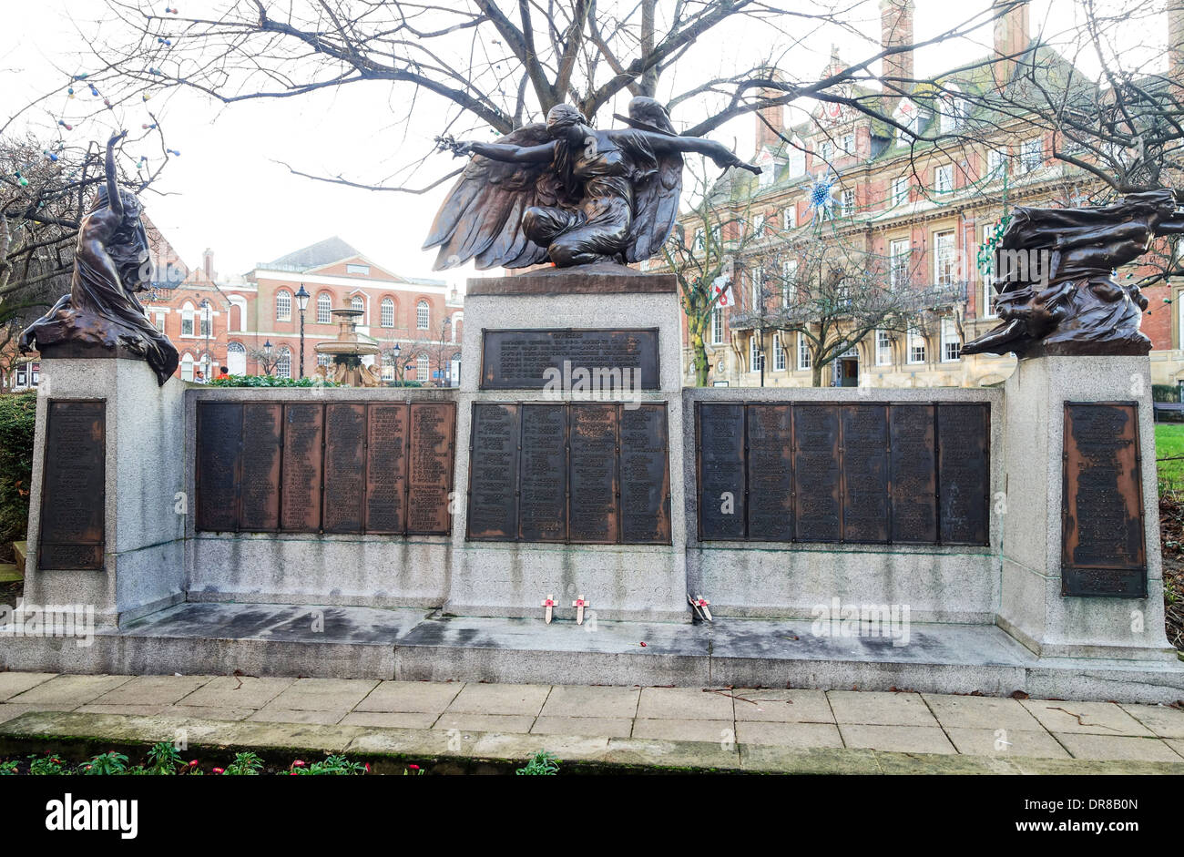 A war memorial in the Town Hall square in Leicester, UK Stock Photo - Alamy