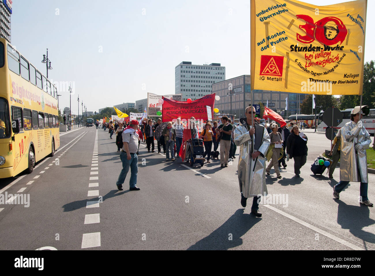 "Herbstdemo" for higher wages and against Hartz IV, Berlin Stock Photo ...