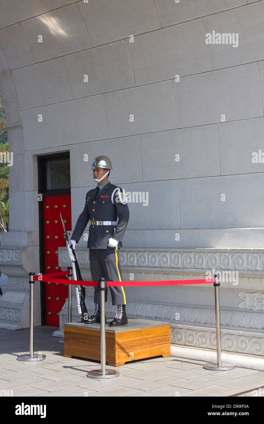 Taipei guard hi-res stock photography and images - Alamy