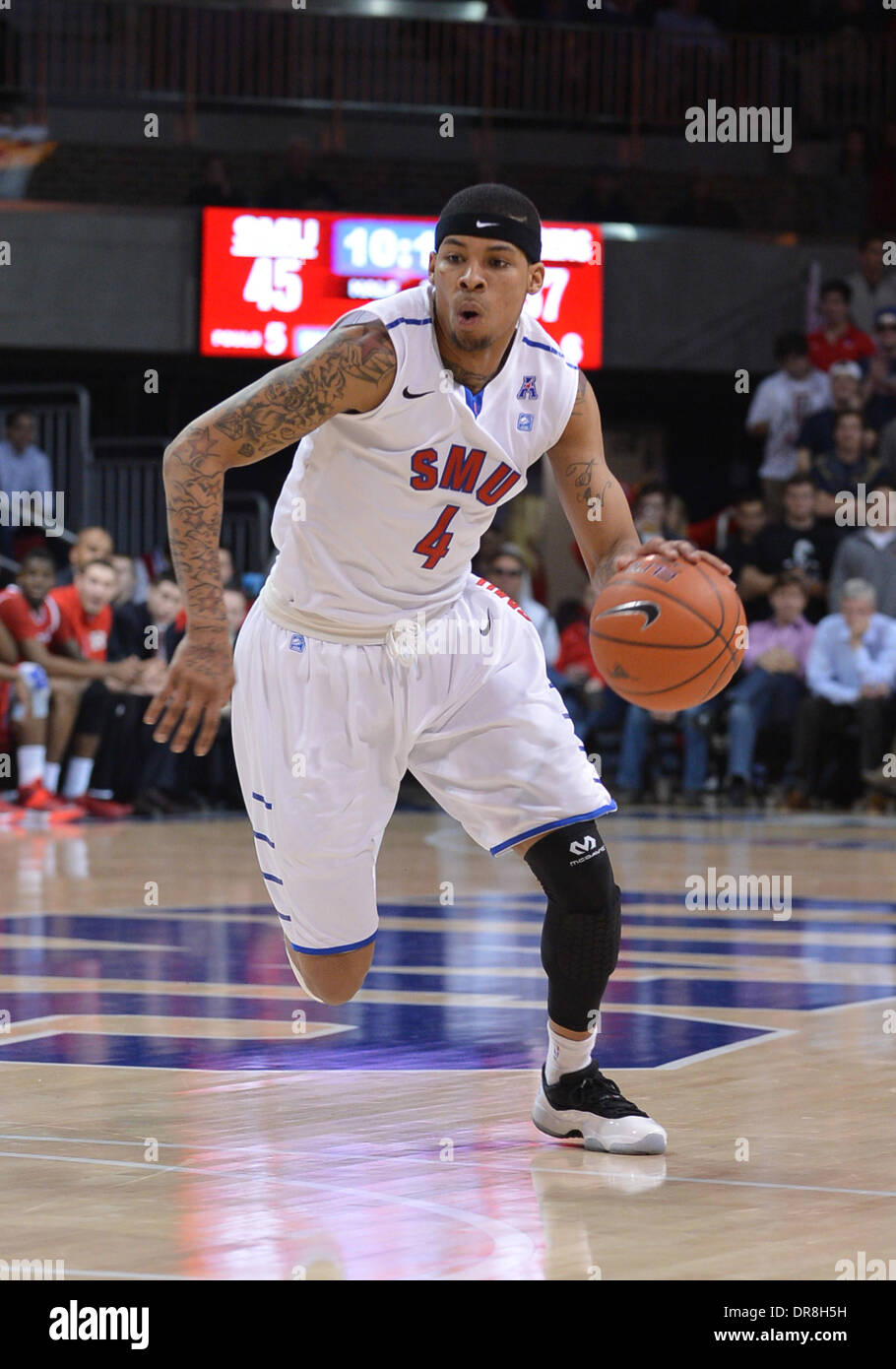 Dallas, TX, USA. 21st Jan, 2014. January 21, 2014: Southern Methodist ...