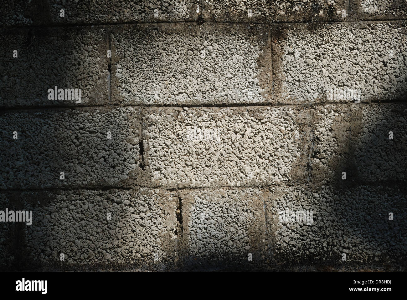 Hollow brick hi-res stock photography and images - Alamy