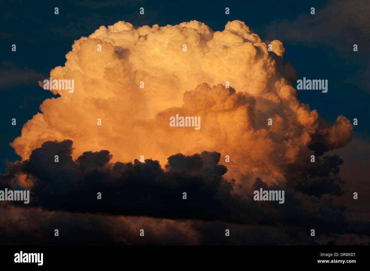 Thunderhead hi-res stock photography and images - Alamy