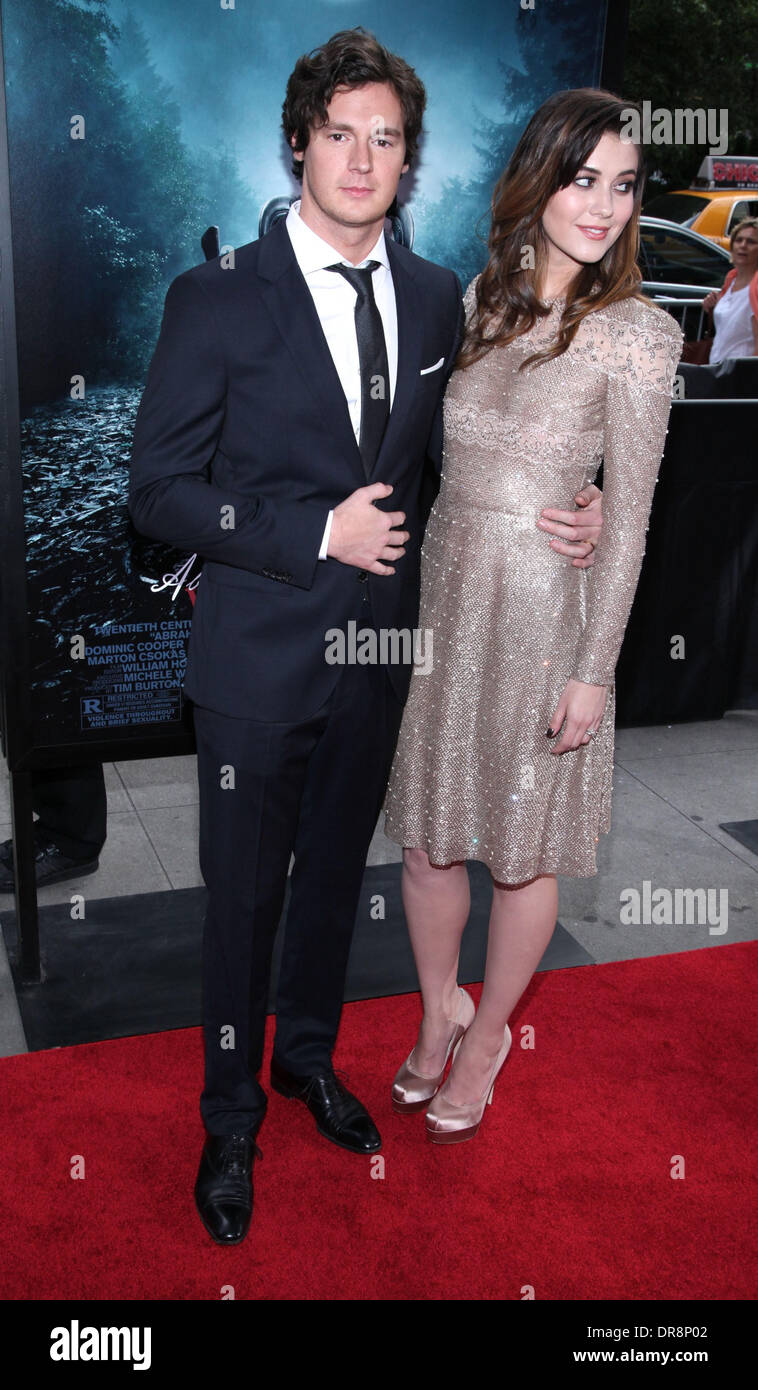 Benjamin Walker,Mary Elizabeth Winstead Twentieth Century Fox Presents ...