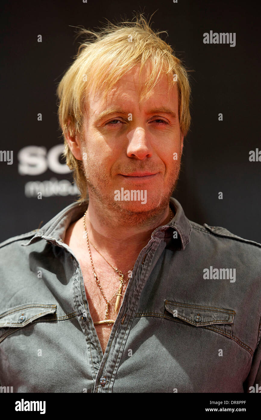 Rhys the amazing spider man hi-res stock photography and images - Alamy