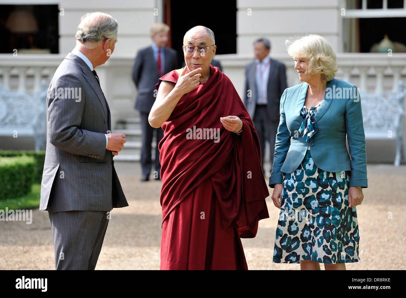 Prince Charles, Prince of Wales and Camilla, Duchess of Cornwall ...