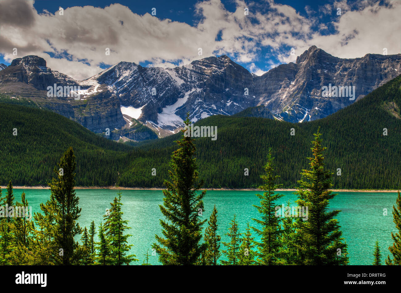 Lake kananaskis hi-res stock photography and images - Alamy