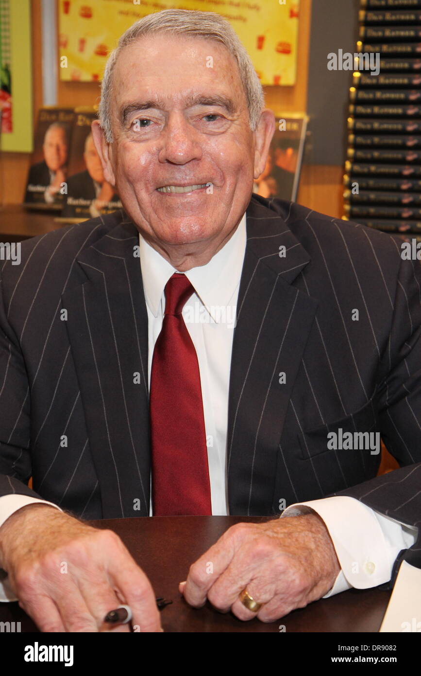 Cbs news anchor hi-res stock photography and images - Alamy