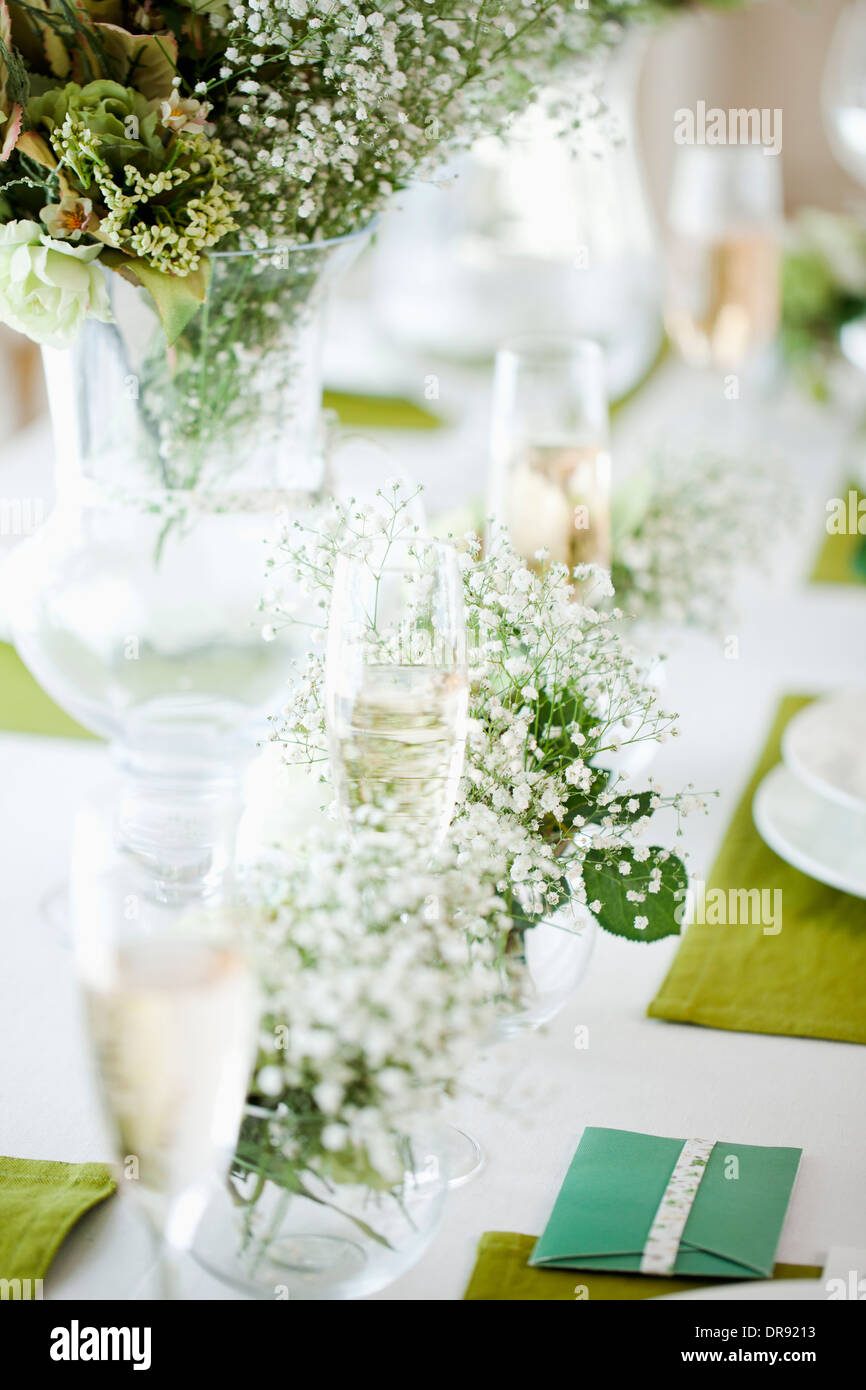 tablet setting in wedding Stock Photo - Alamy