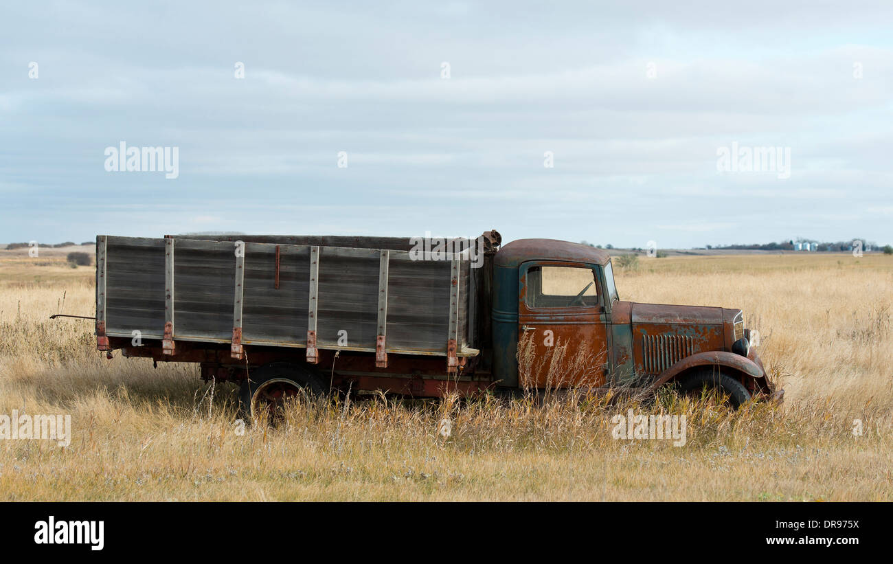 Old Rusty Farm Truck Stock Photo - Alamy