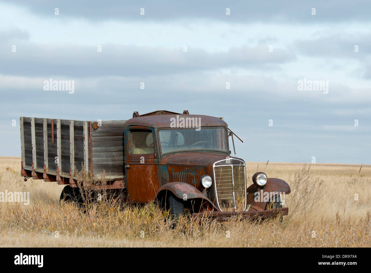 Old Rusty Farm Truck Stock Photo - Alamy