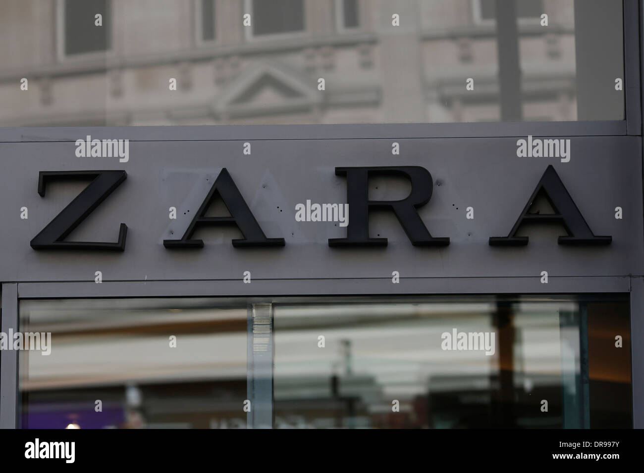 The zara store in oxford street hi-res stock photography and images - Alamy