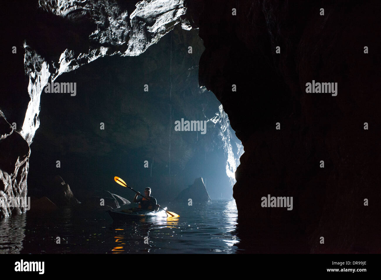 Sea Cave Ireland Caves High Resolution Stock Photography and Images - Alamy