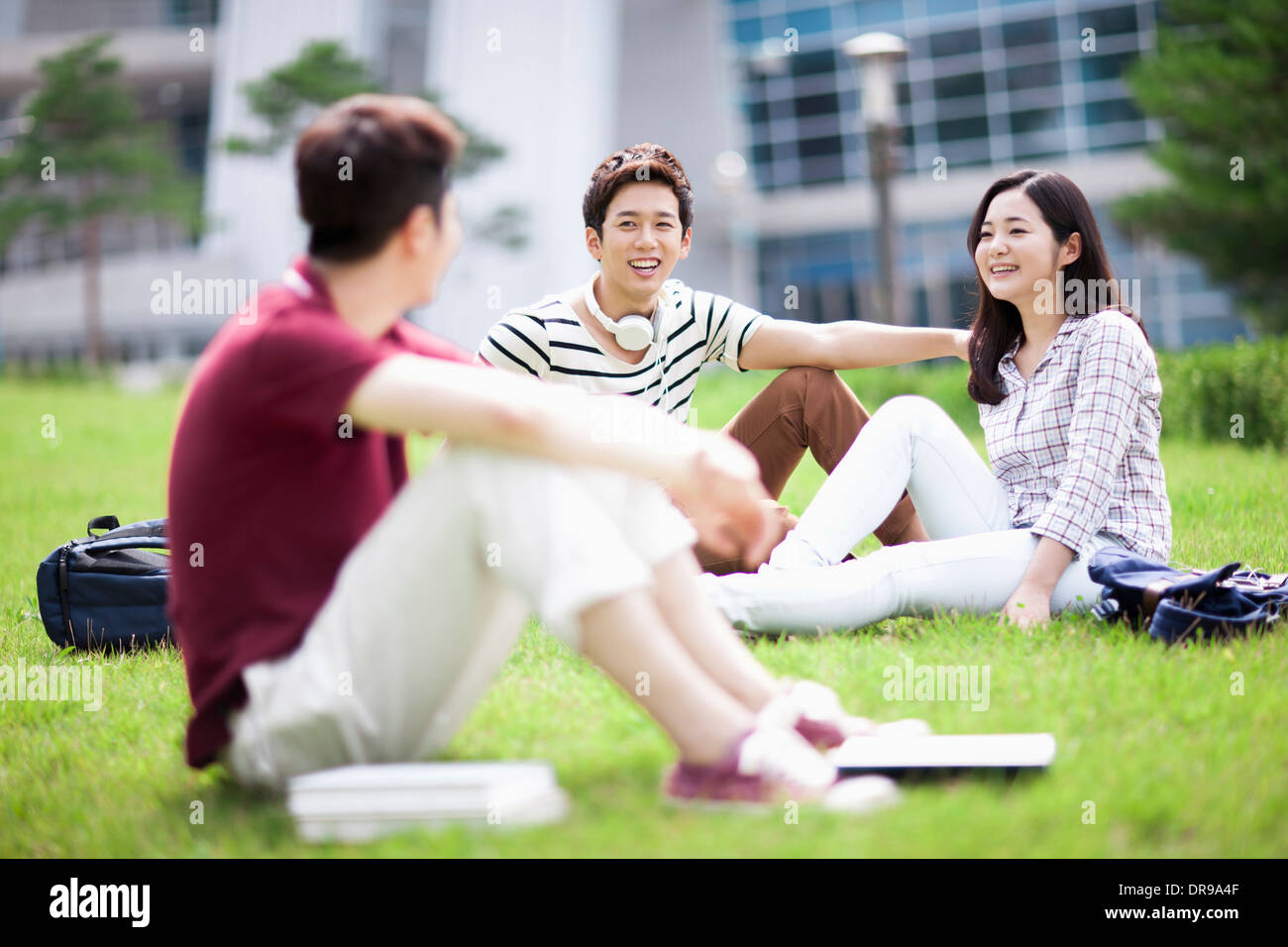 Conversation with students hi-res stock photography and images - Alamy