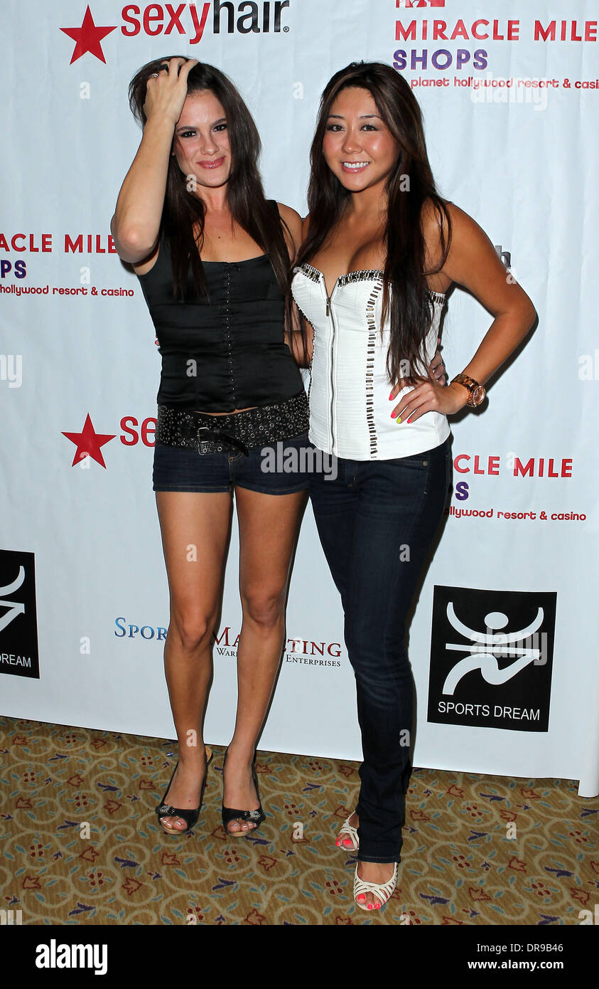 Tiffany Michelle, Maria Ho Warren Moon hosts the Twelfth Annual Sports ...