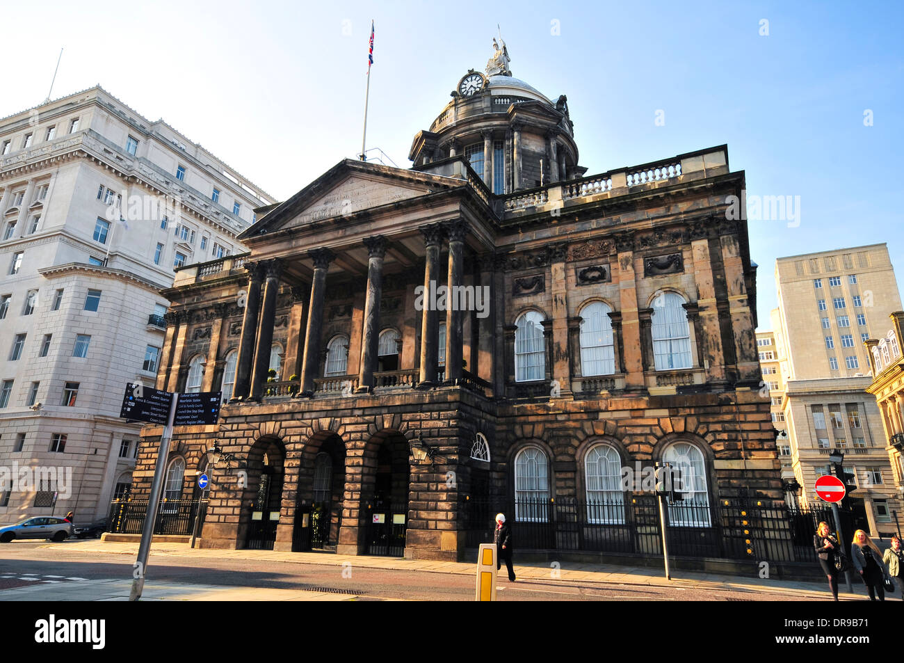 Liverpool hall hi-res stock photography and images - Alamy