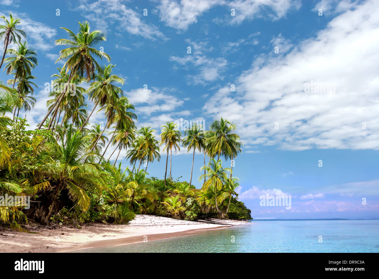 Tropical paradise in Caribbean Stock Photo - Alamy