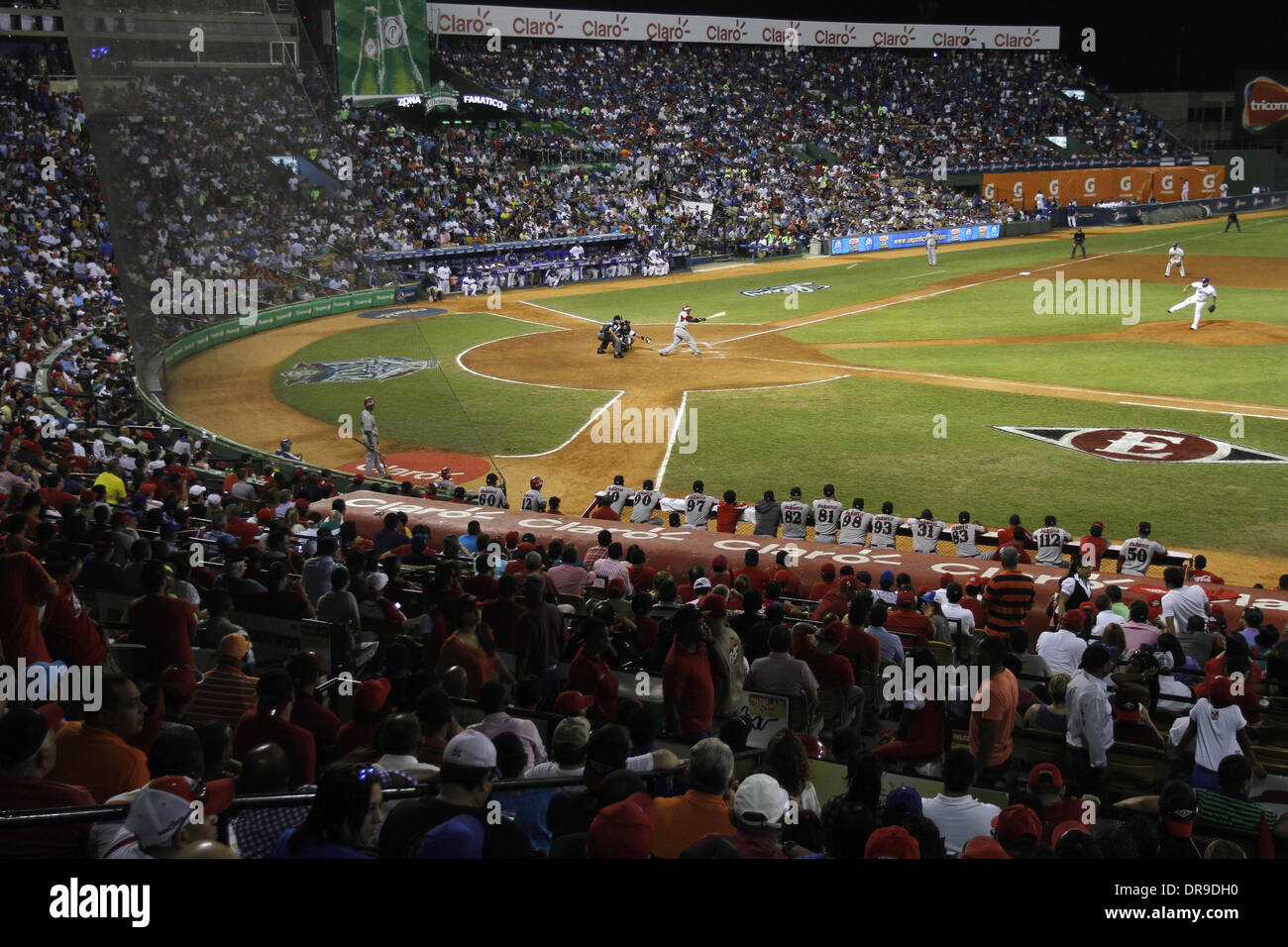 Quisqueya stadium in santo domingo hi-res stock photography and images ...