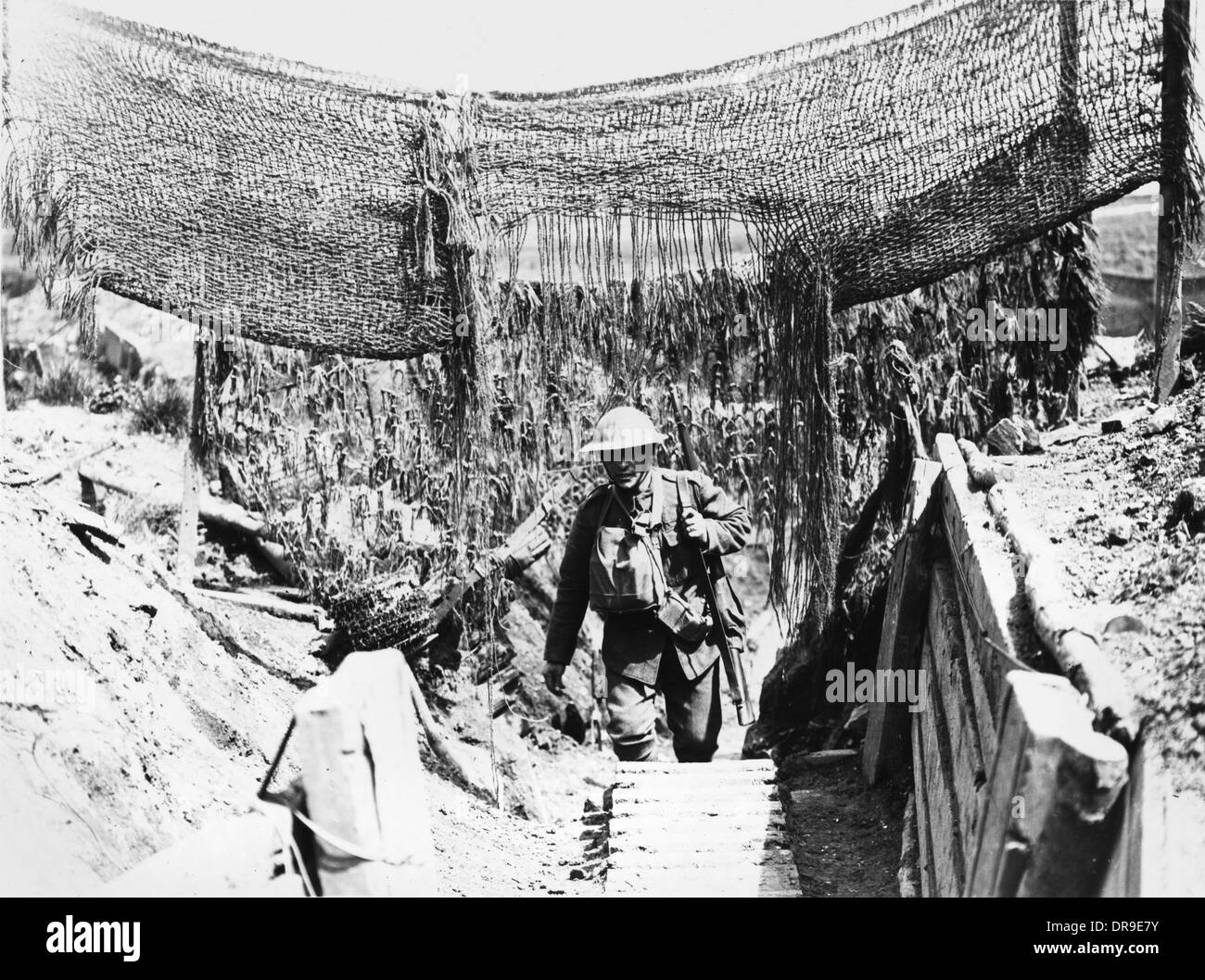 Communication trench wwi hi-res stock photography and images - Alamy