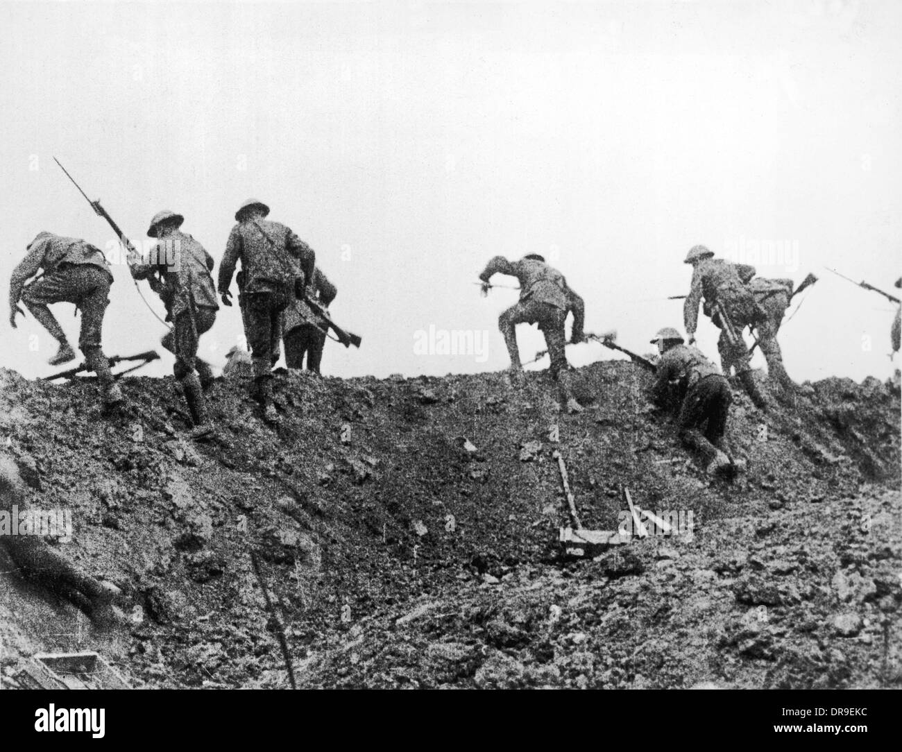 Somme battle 1916 british hi-res stock photography and images - Alamy