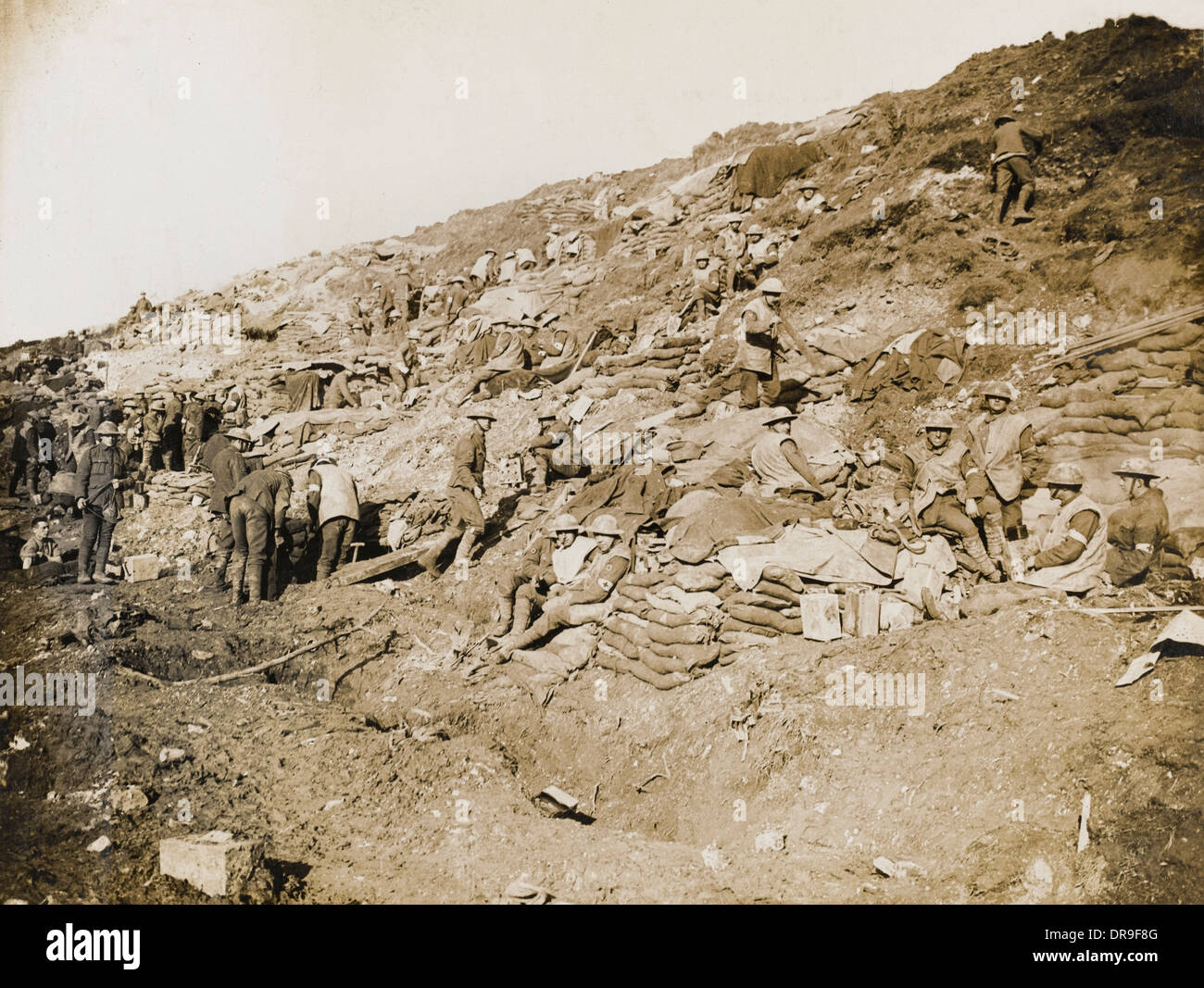 Advanced dressing station hi-res stock photography and images - Alamy