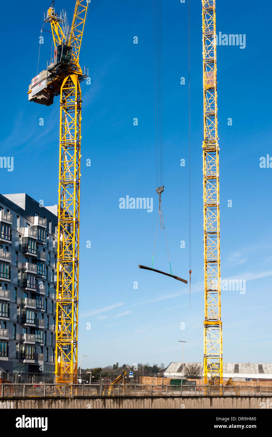 Working at height machine hi-res stock photography and images - Alamy