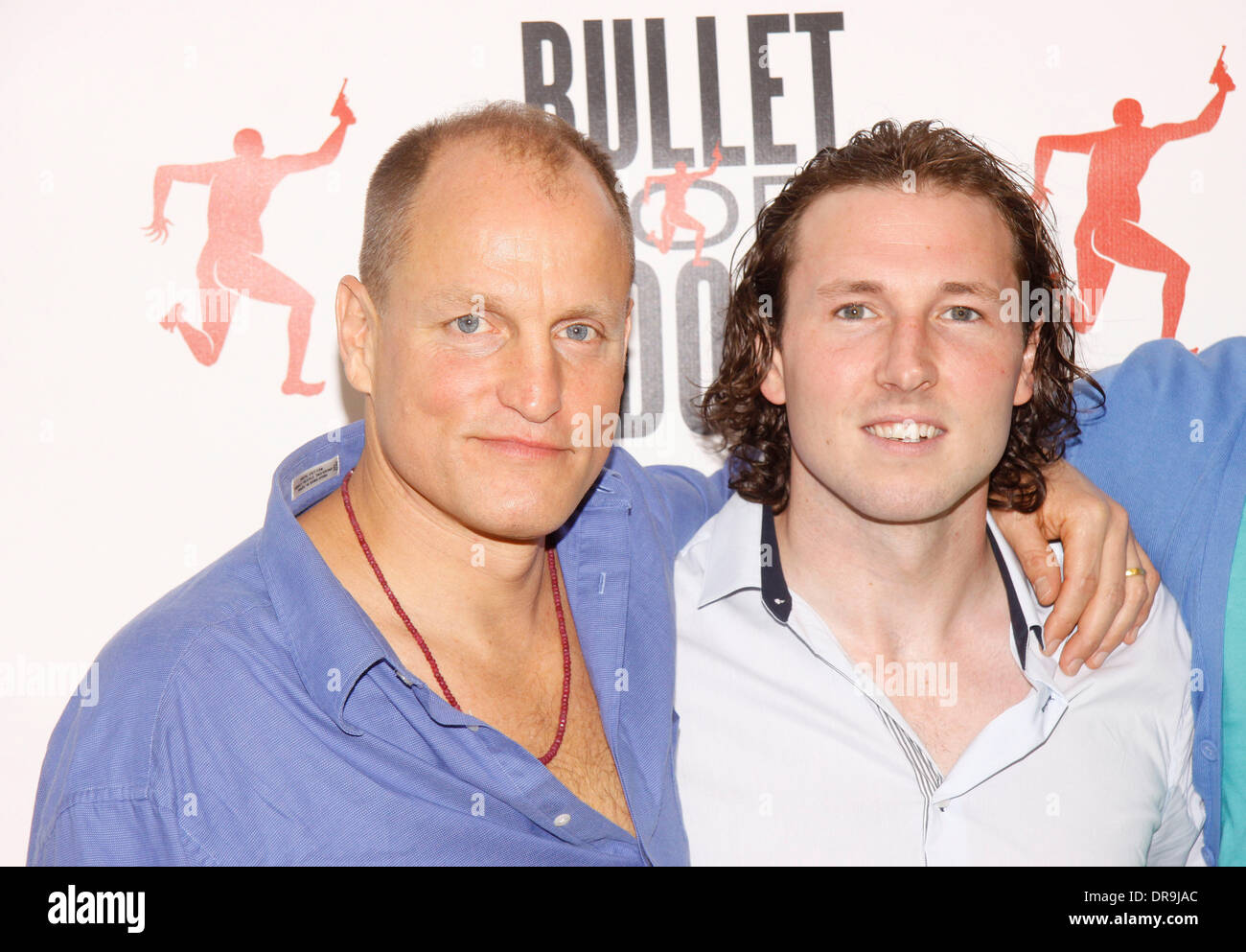 Woody Harrelson and Brandon Coffey meet and greet with the cast of ...