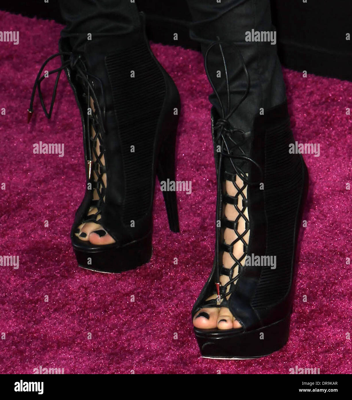 Victoria Justice Katy Perry Premiere