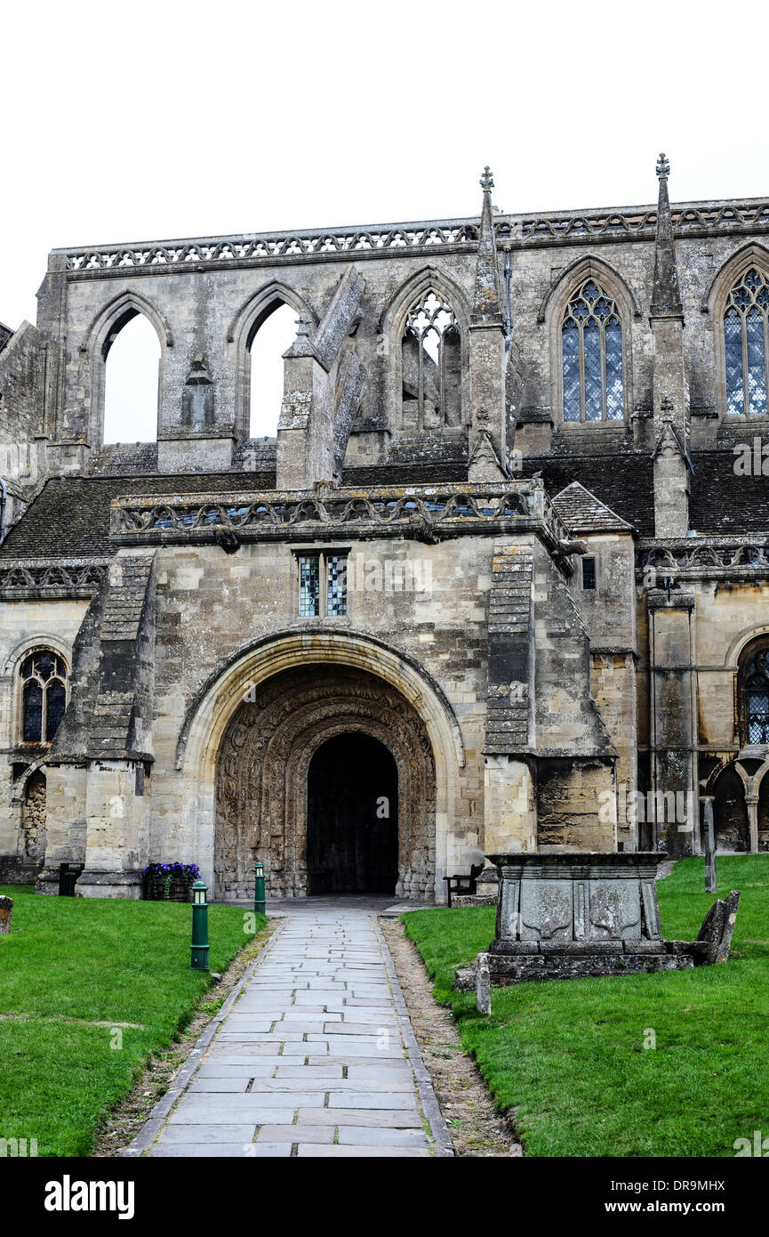 Malmesbury Abbey High Resolution Stock Photography and Images - Alamy