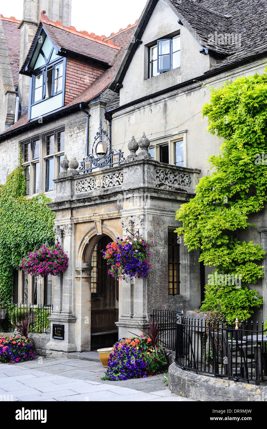 The old bell malmesbury hi-res stock photography and images - Alamy