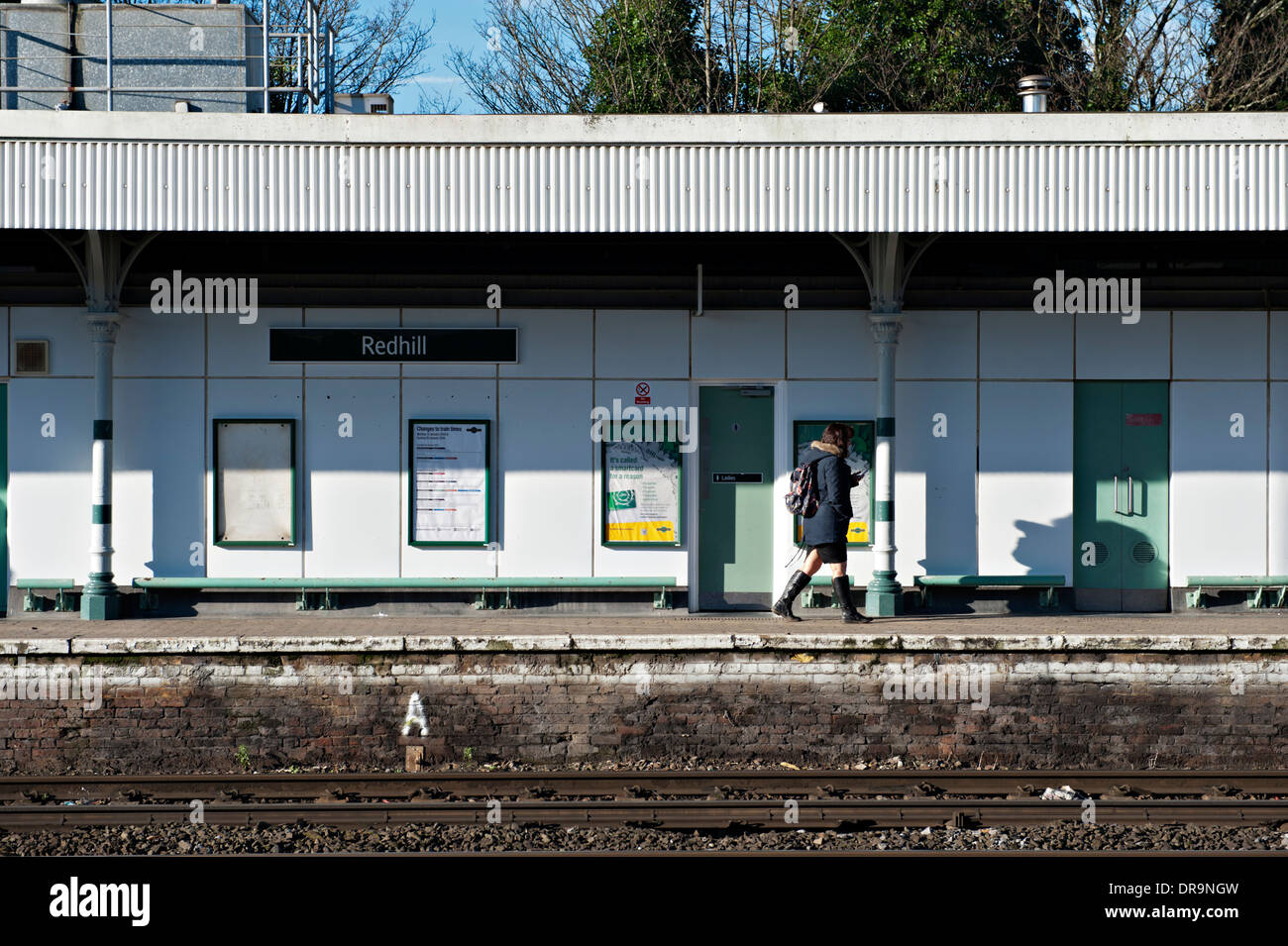 Redhill railway station hi-res stock photography and images - Alamy