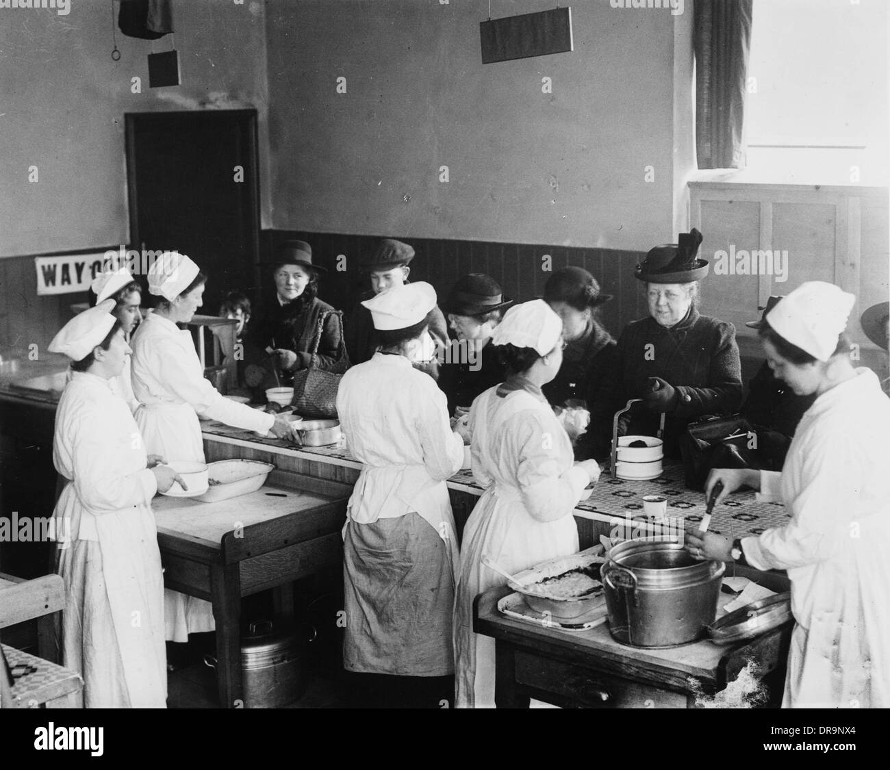 Cook i Black and White Stock Photos & Images - Alamy