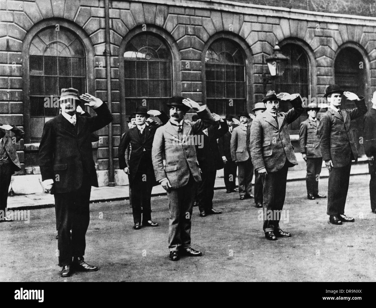 First world war enlistment Black and White Stock Photos & Images - Alamy