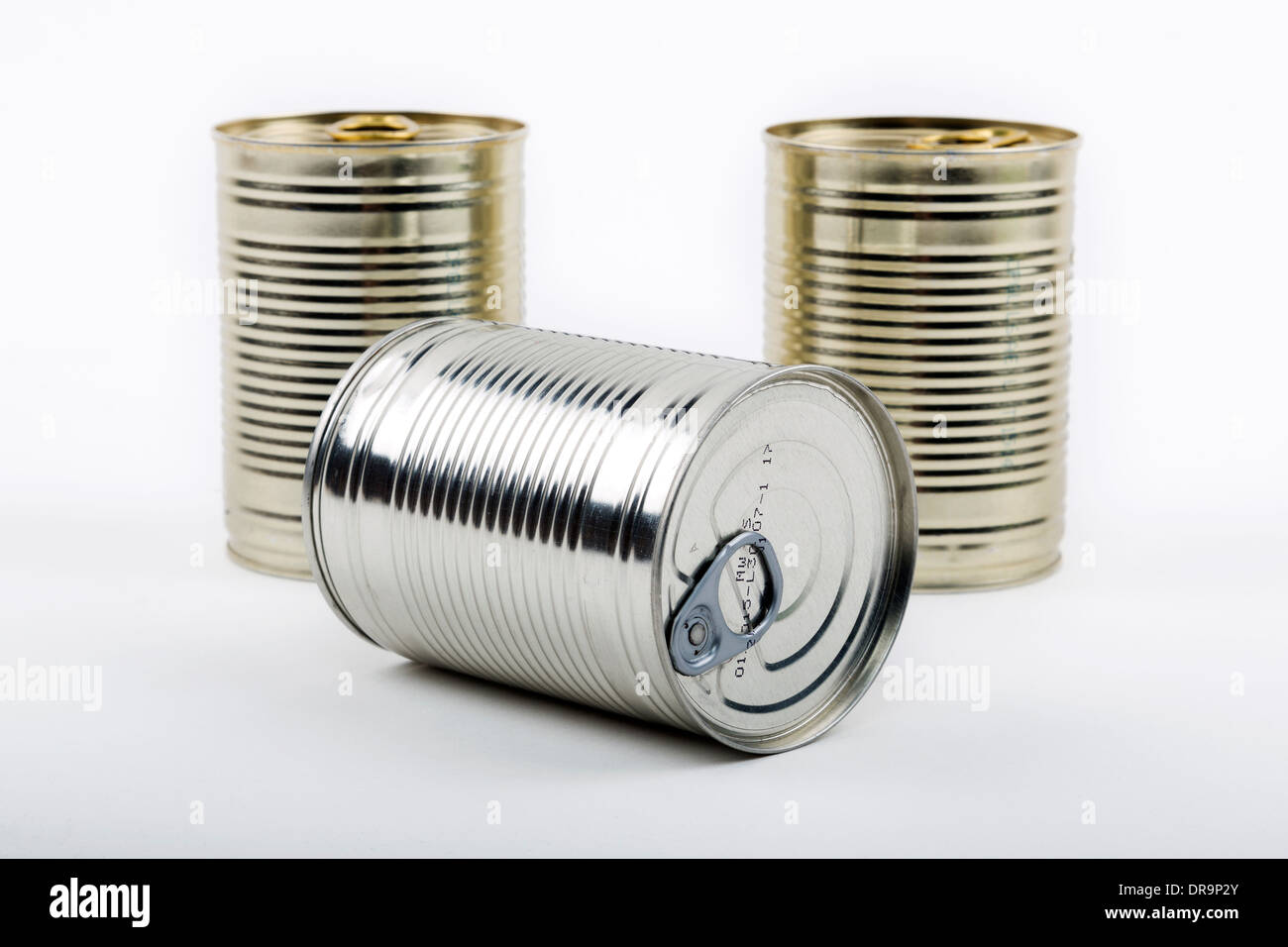 Aluminium tin cans hi-res stock photography and images - Alamy