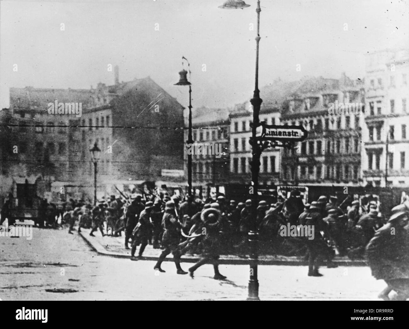 German revolution 1918 hi-res stock photography and images - Alamy