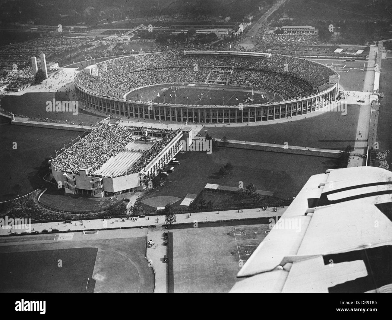 Sports olympic games berlin hi-res stock photography and images - Alamy