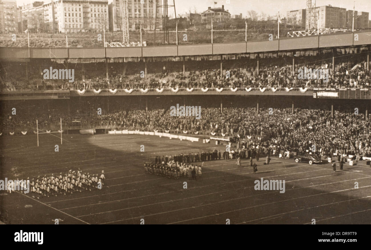 Polo grounds new york hi-res stock photography and images - Alamy
