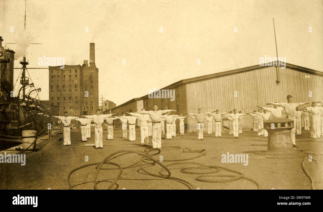 Hms cornwall hi-res stock photography and images - Alamy