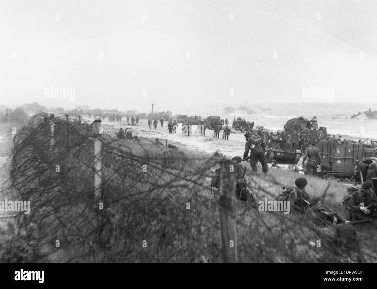 Ww2 beach defences Black and White Stock Photos & Images - Alamy
