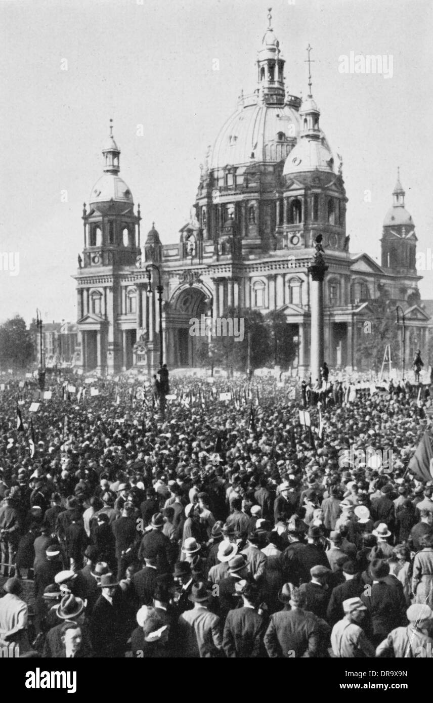 Berlin 1933 Black and White Stock Photos & Images - Alamy