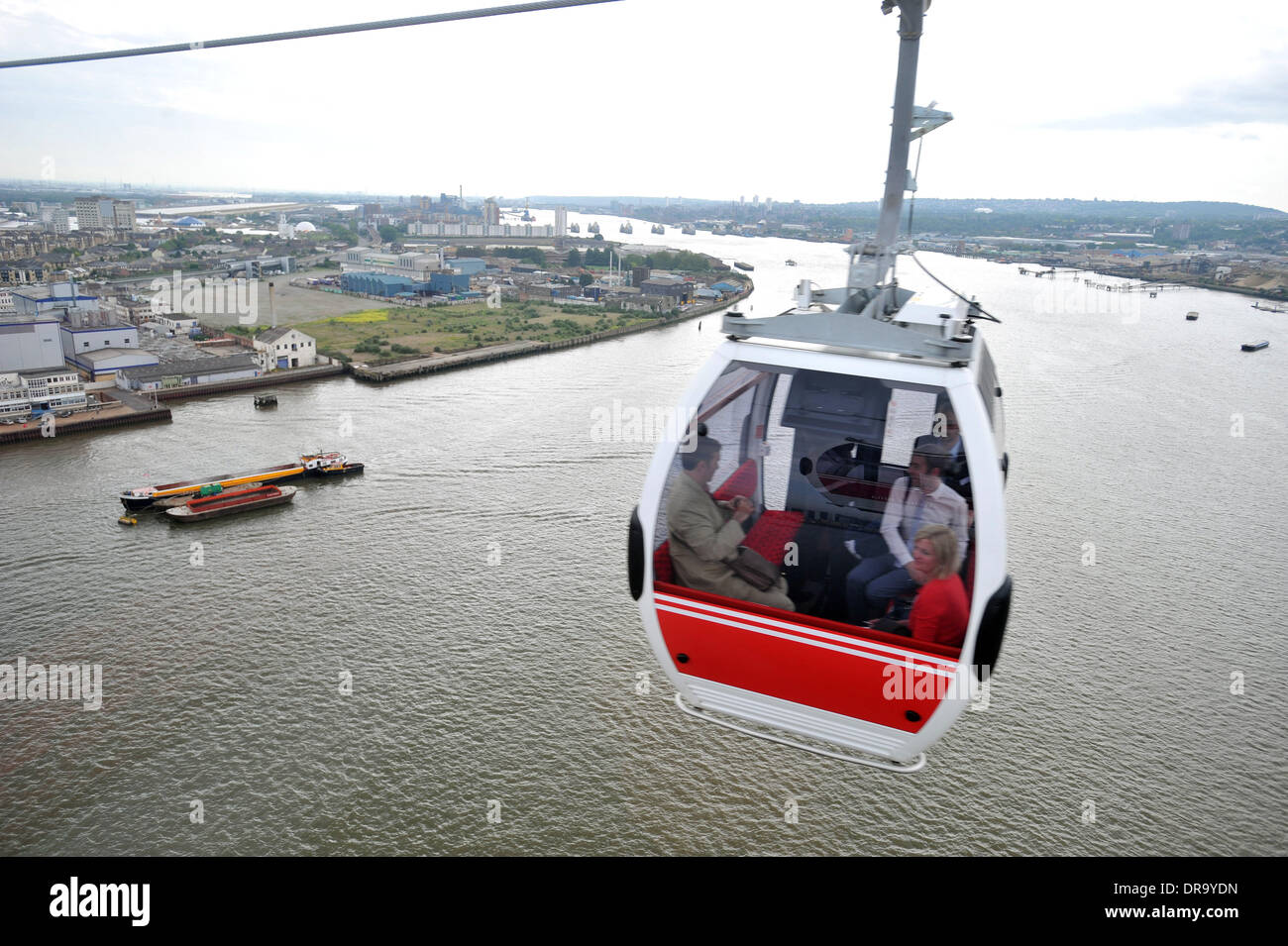 Atmosphere Media event for the UK's first urban cable car at the ...