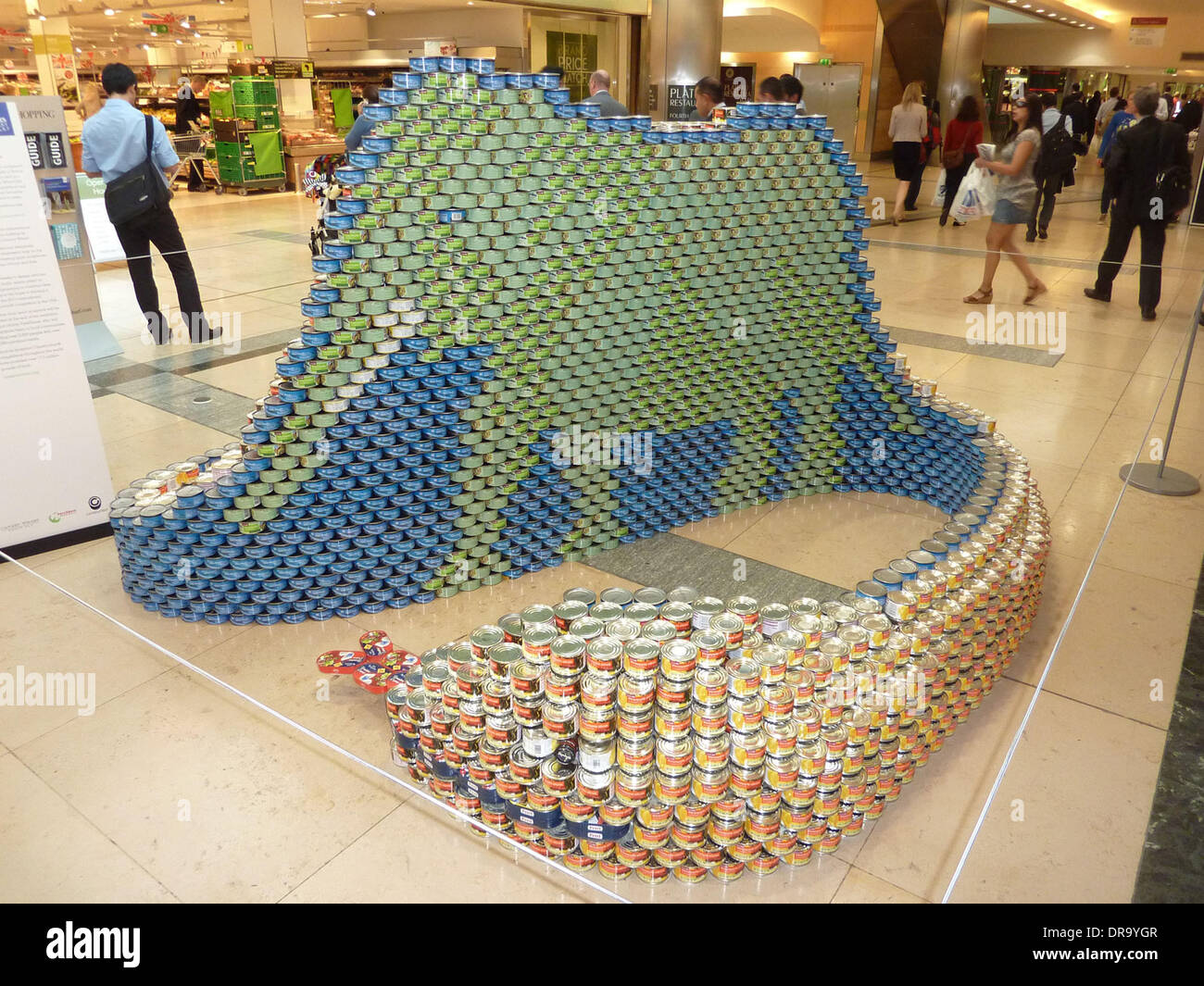 Canstruction hi-res stock photography and images - Alamy