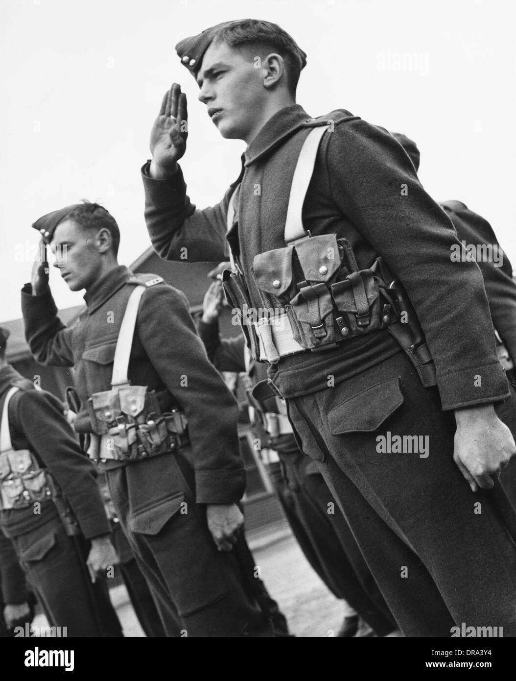 Young soldiers training wwii hi-res stock photography and images - Alamy